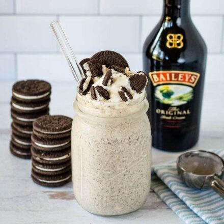 16 Creative Boozy Milkshakes for a Fun Twist